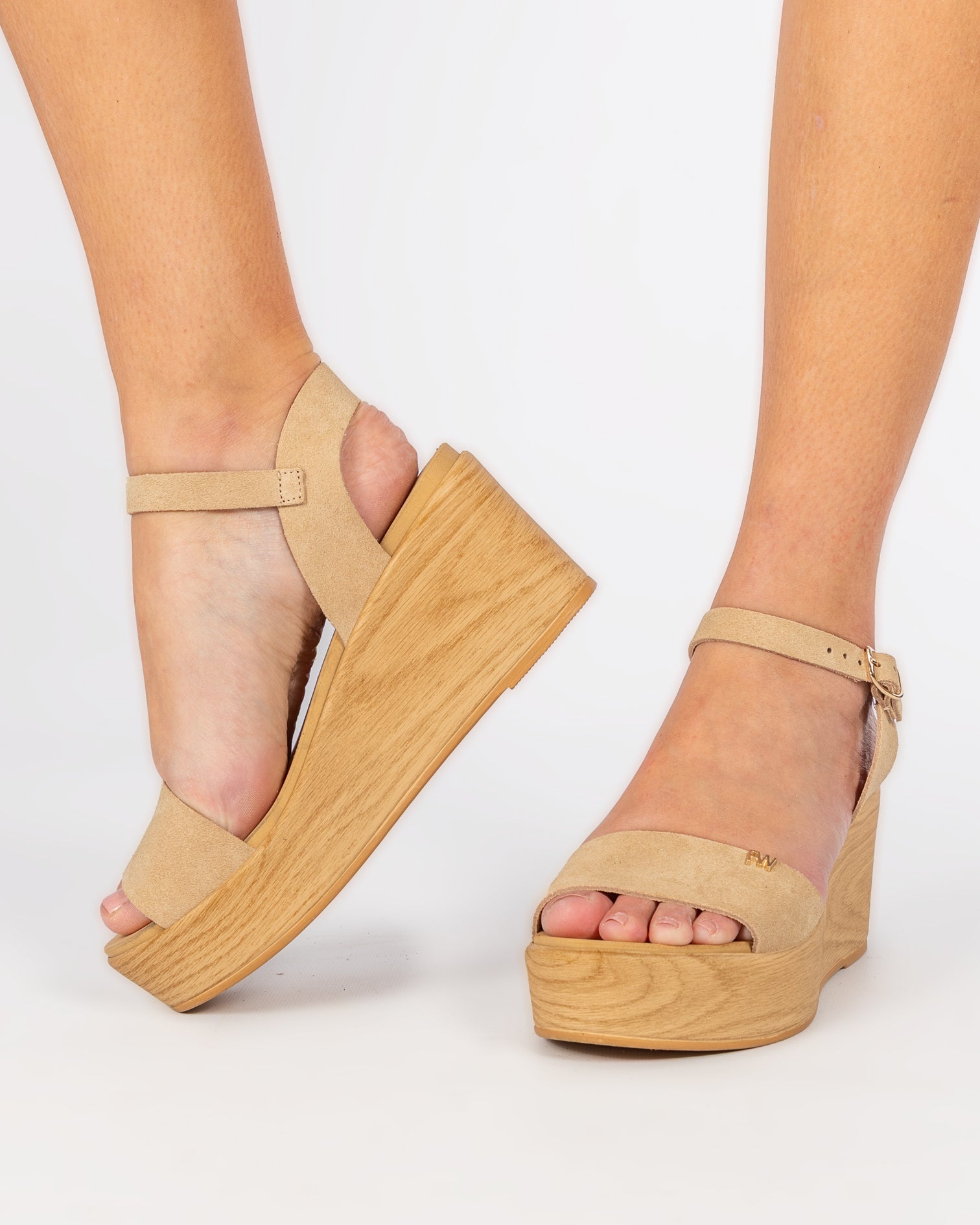Litore Wedge Beige Suede | Natural design with comfort
